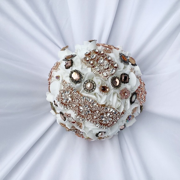 Hand Crafted | Accessories | Small Bedazzled Bouquet Flower Girl ...